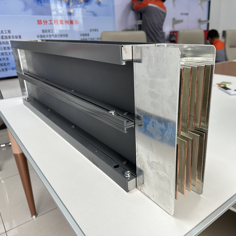 IP54 IP66 Copper Electrical Compact LV Bus Duct Bus Bar Trunking System